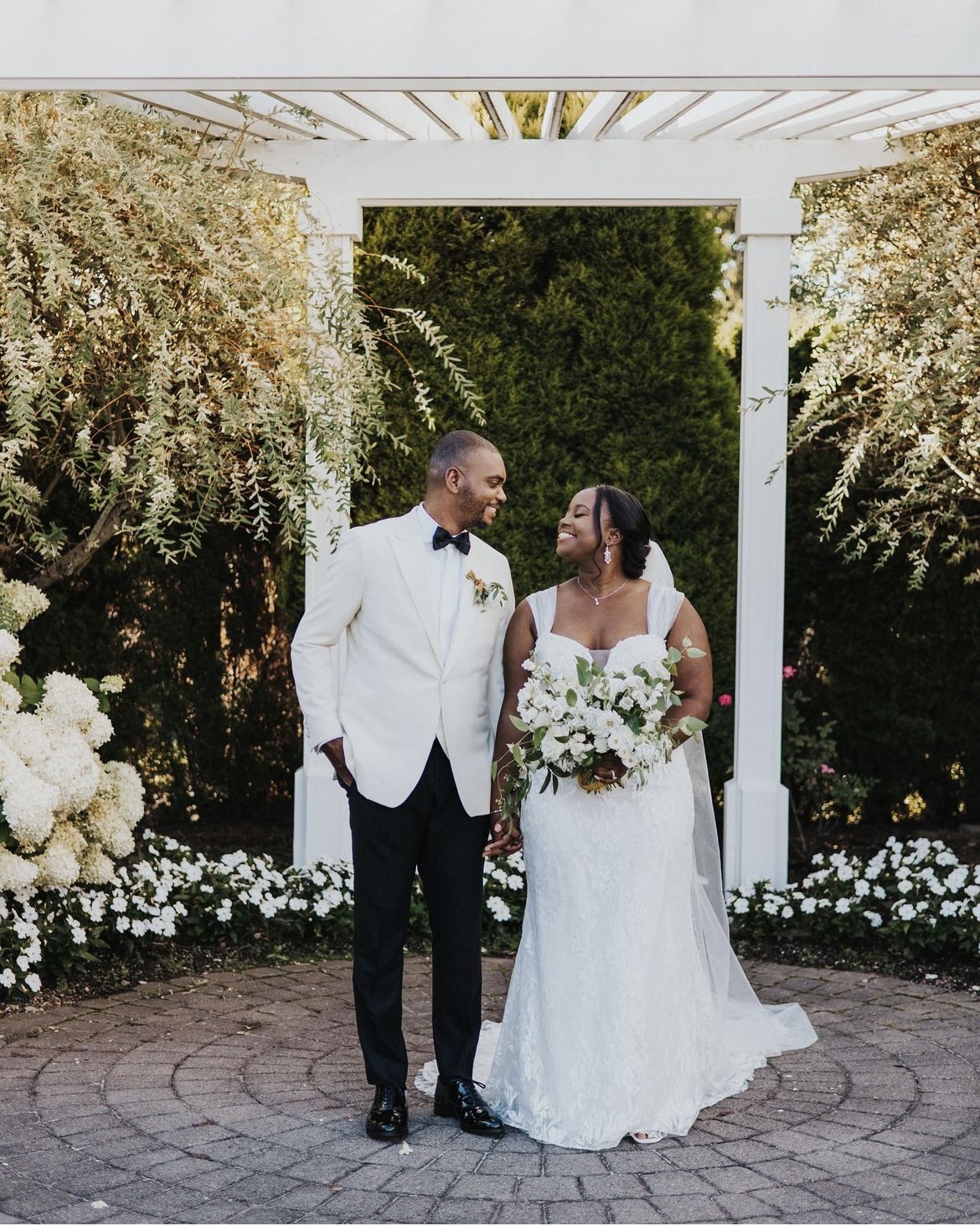 Weddings - Nicole Issler